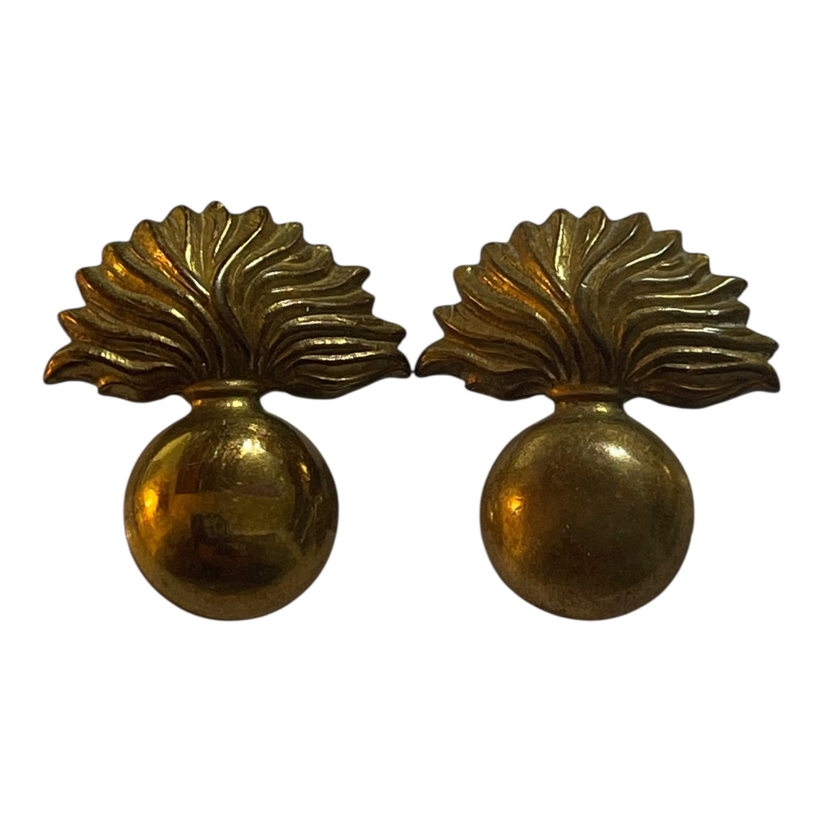 WW2 Winnipeg Grenadiers Collar Badge Pair – Marway Militaria Inc ...
