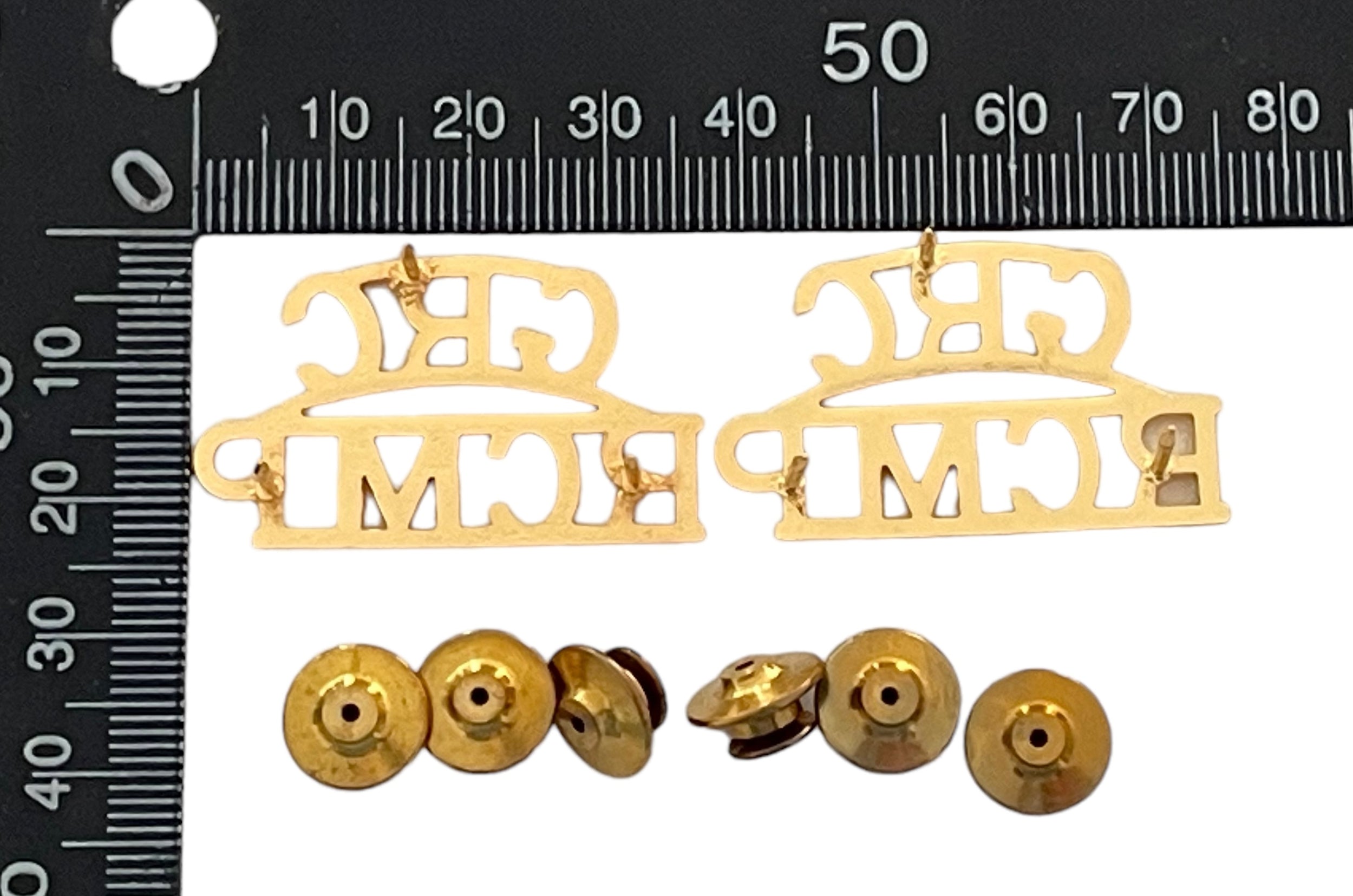 RCMP / GRC Shoulder Title Badge Pair – Marway Militaria Inc & Winnipeg ...