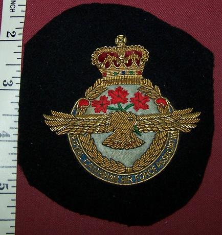 RCAF Association Gold Wire Blazer Crest – Marway Militaria Inc ...
