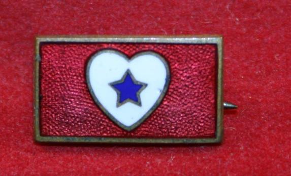 WW2 United States Family Member in the Services Pin – Marway Militaria ...