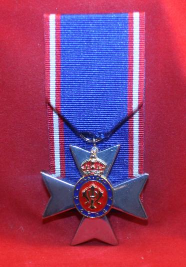 Royal Victorian Order Medal - Member – Marway Militaria Inc & Winnipeg ...