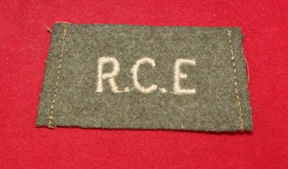 WW2 RCE, Royal Canadian Engineers Winter Issue Slip on Shoulder Title ...
